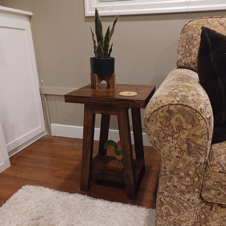 DIY Rustic Wood Side Table Plan: Beginner Woodworking Project (PDF ...