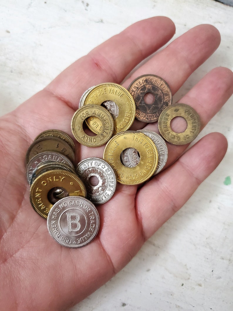 20 Vintage Arcade Tokens Charms Coins Metal Game Amusement | Etsy