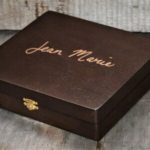 Handwriting Engraved Into This Custom Engraved Wooden Box, Mothers Day ...
