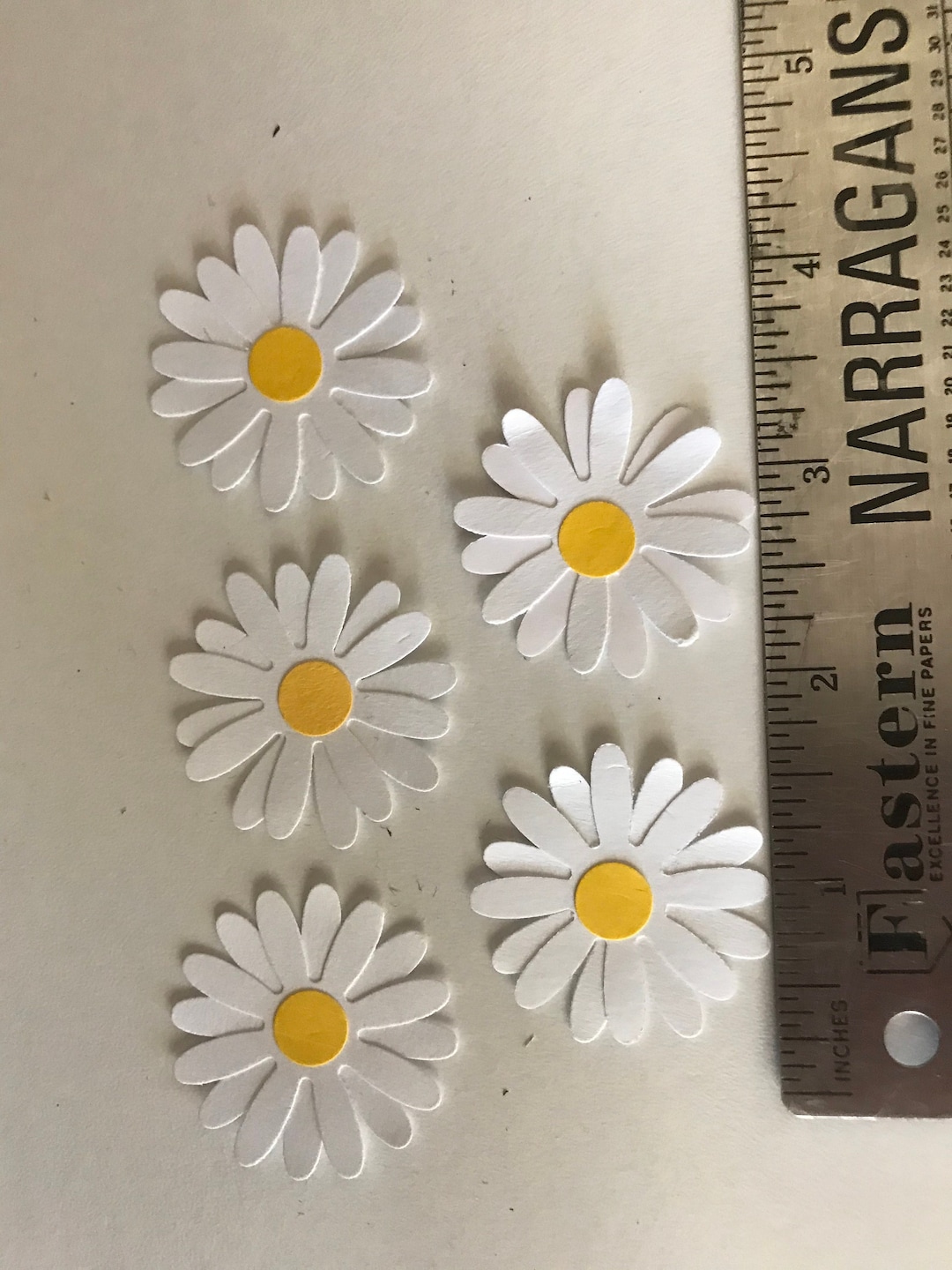 25 Daisy Die Cut Embellishments: Layered Cardstock Flowers (1-1/2") - Etsy