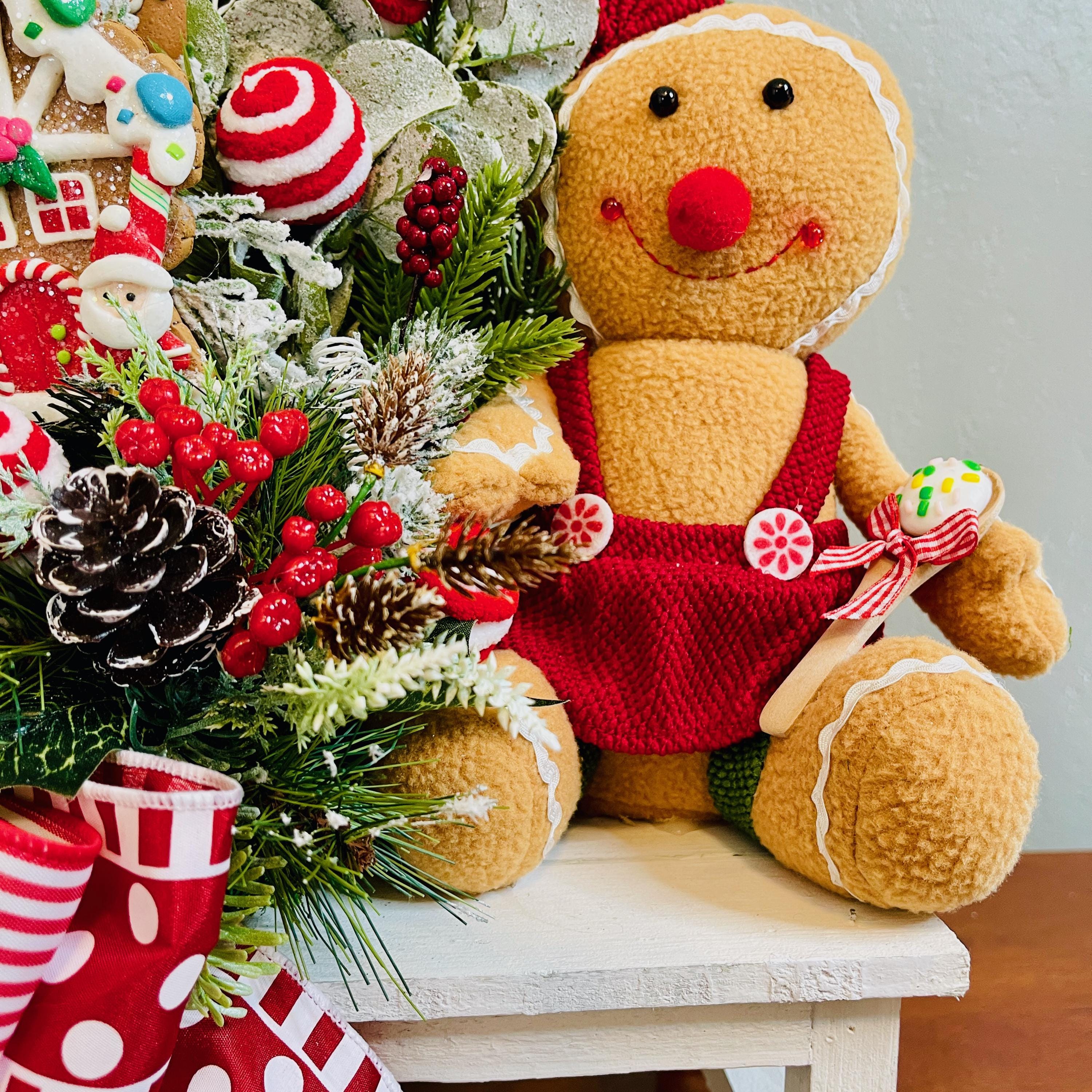 Gingerbread & Peppermint Christmas Centerpiece—gingerbread Girl ...