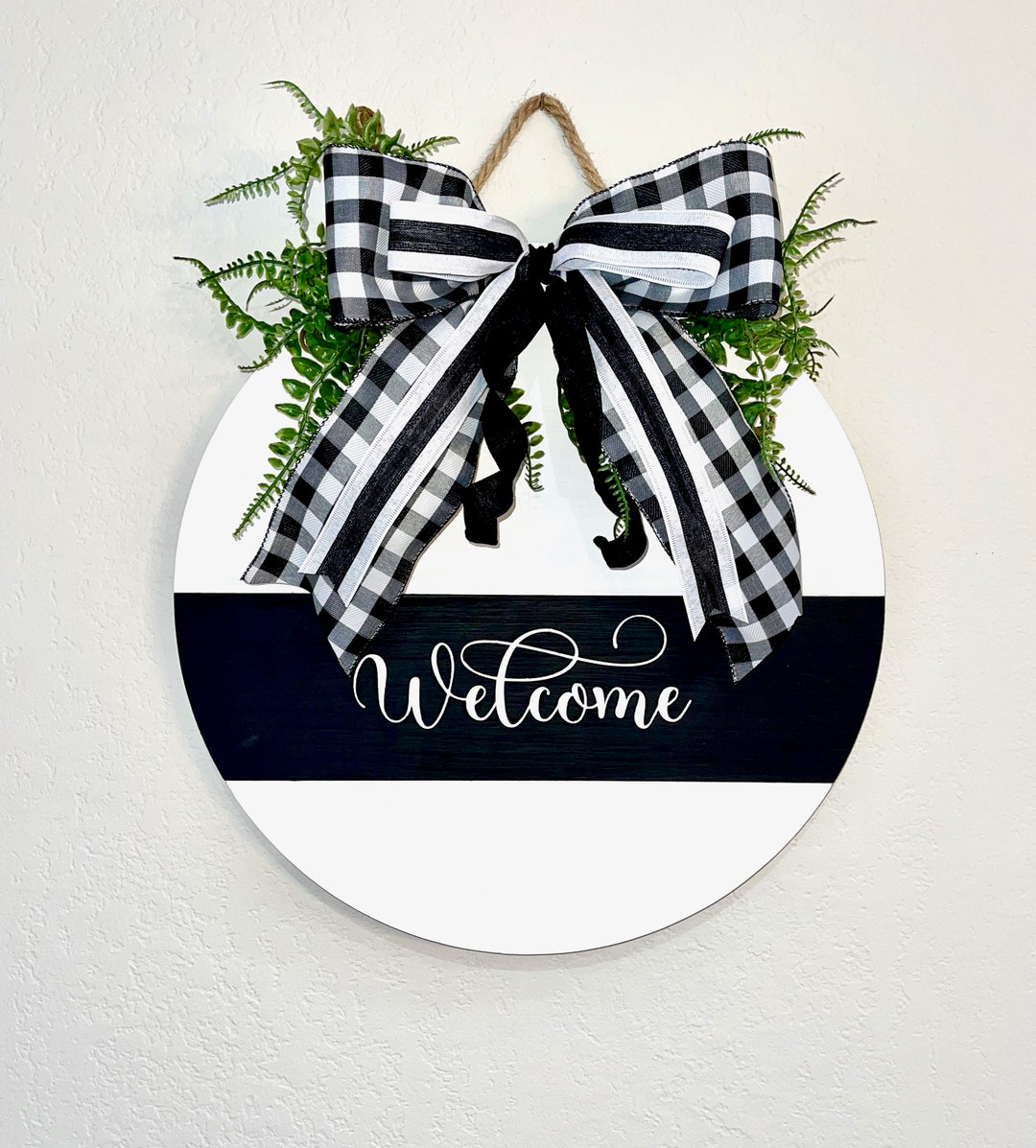 Black & White Door Hanger, Welcome Door Hanger. Front Door Hanger ...
