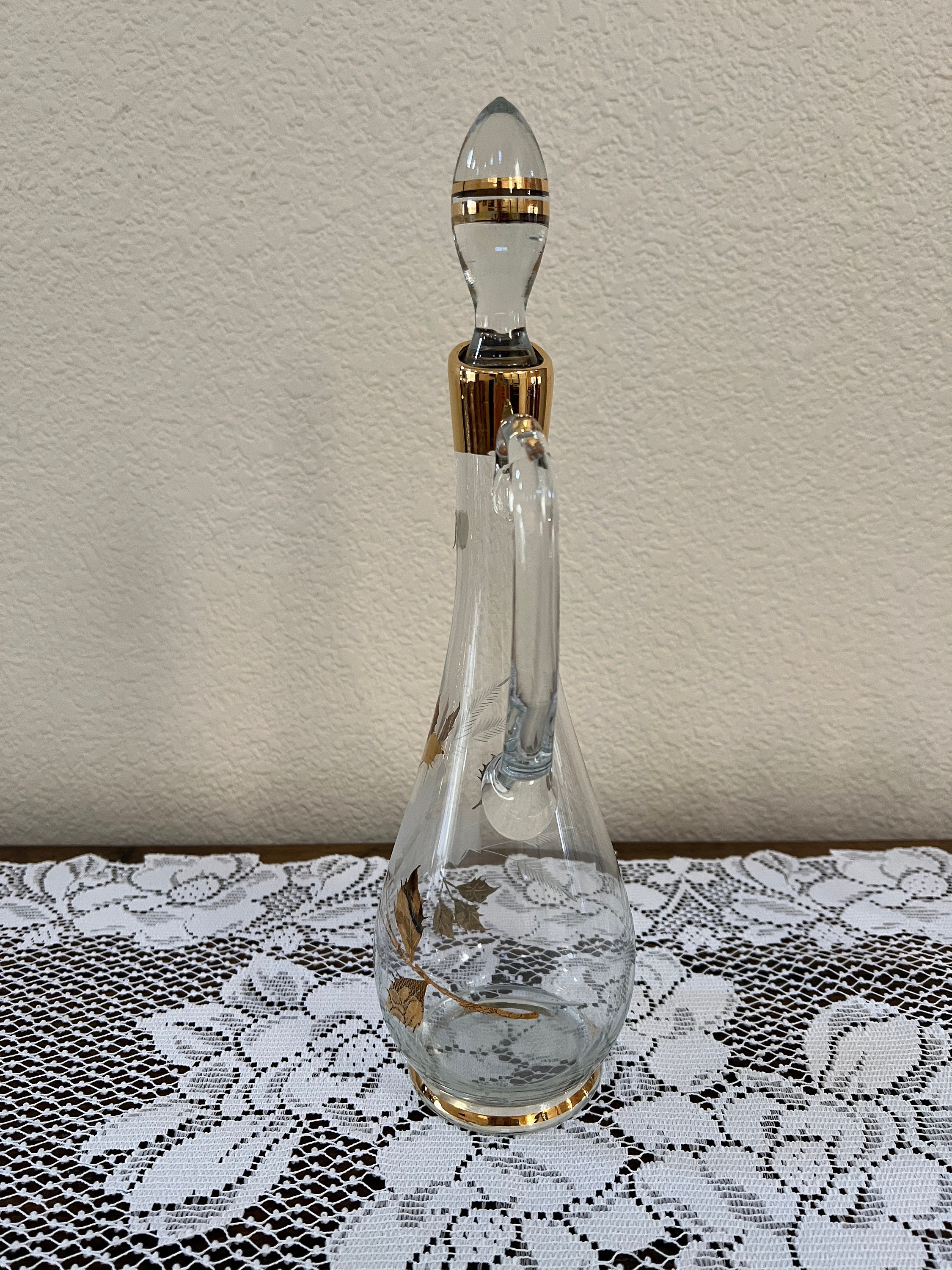 Vintage Etched Cordial Liquorer Decanter & 4 Glasses With Gold Accents ...