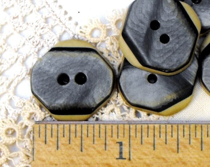Five Art Deco Buttons 7/8 Inch Set of 5, Matching Laminated Celluloid ...