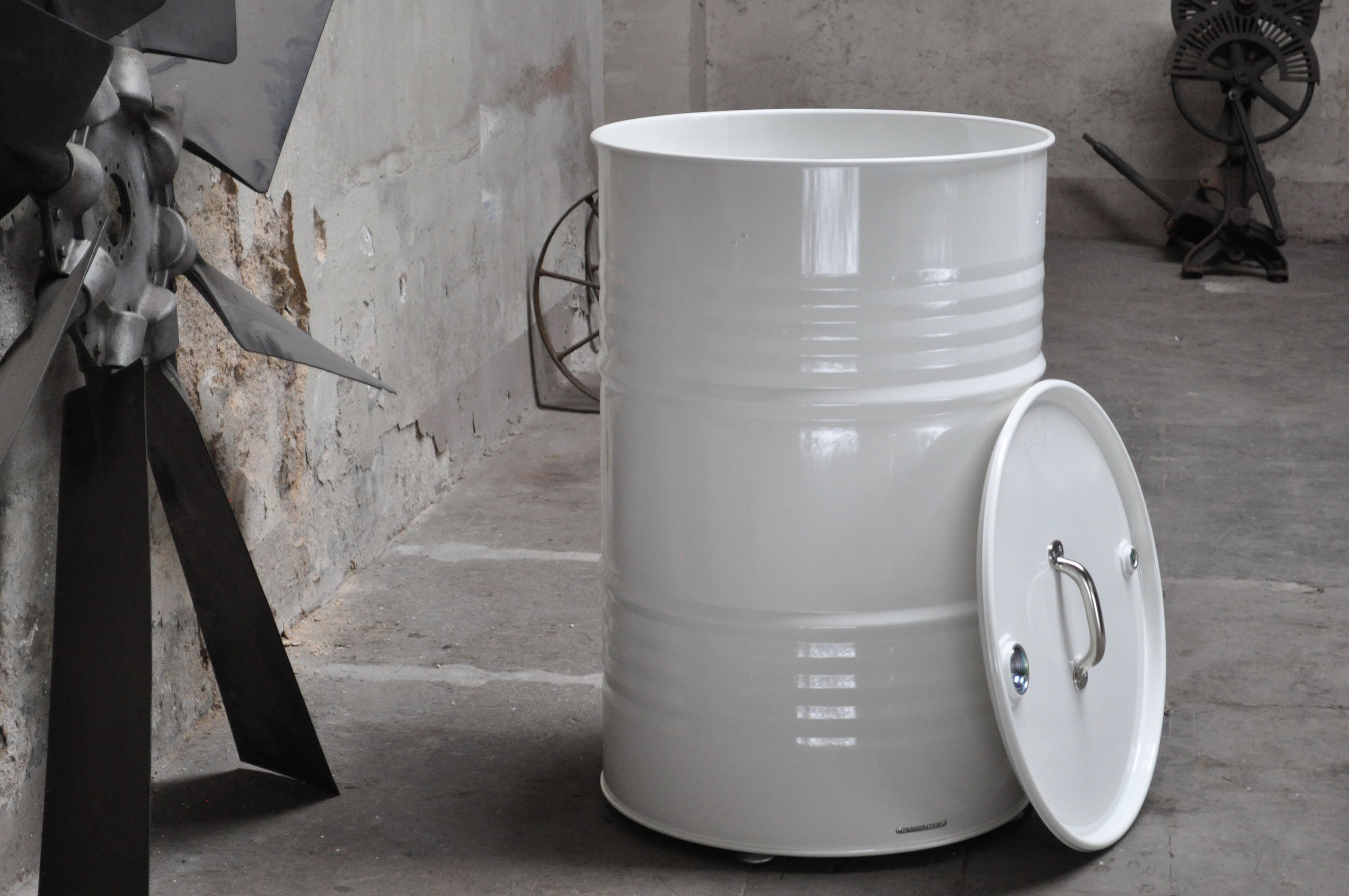 Tonne de tonneau de neufs de 200 l. Tonneau avec couvercle | Etsy