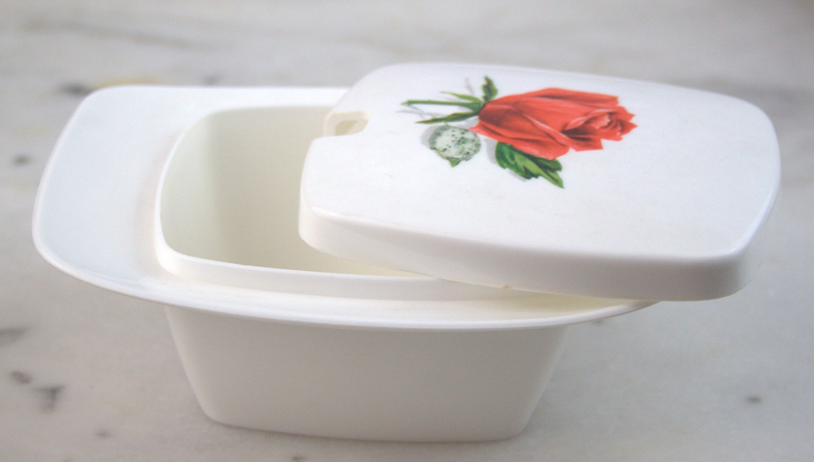Bread Basket Butter Dish 5 Egg Cups Jam Jar Plastic 50s 60s 70s 60s ...