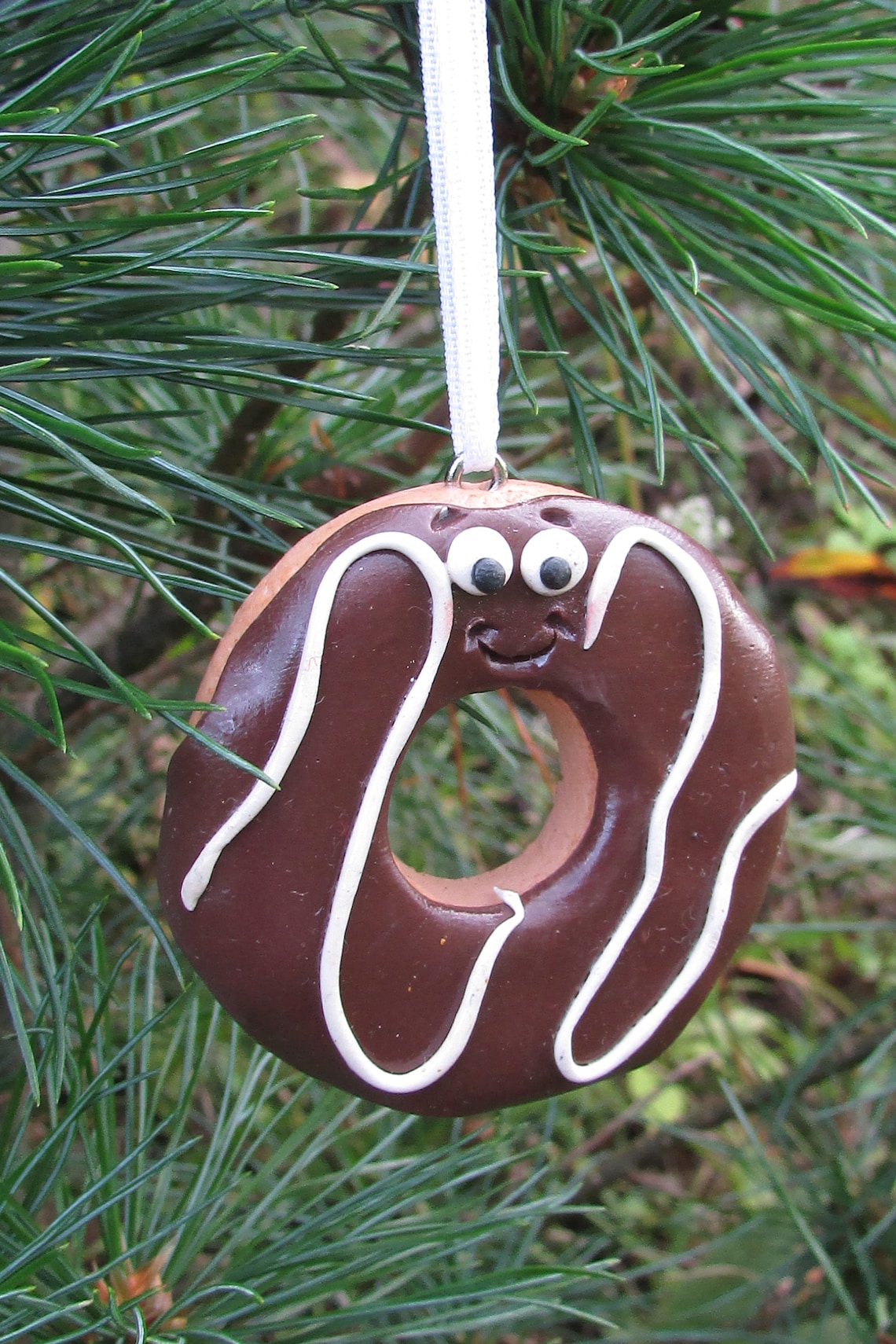 Donut Christmas Ornament Chocolate Donut Ornament Christmas - Etsy