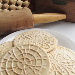 Fake Pizzelle Cookies for Display Faux Cookie Italian Pizzelles Food ...