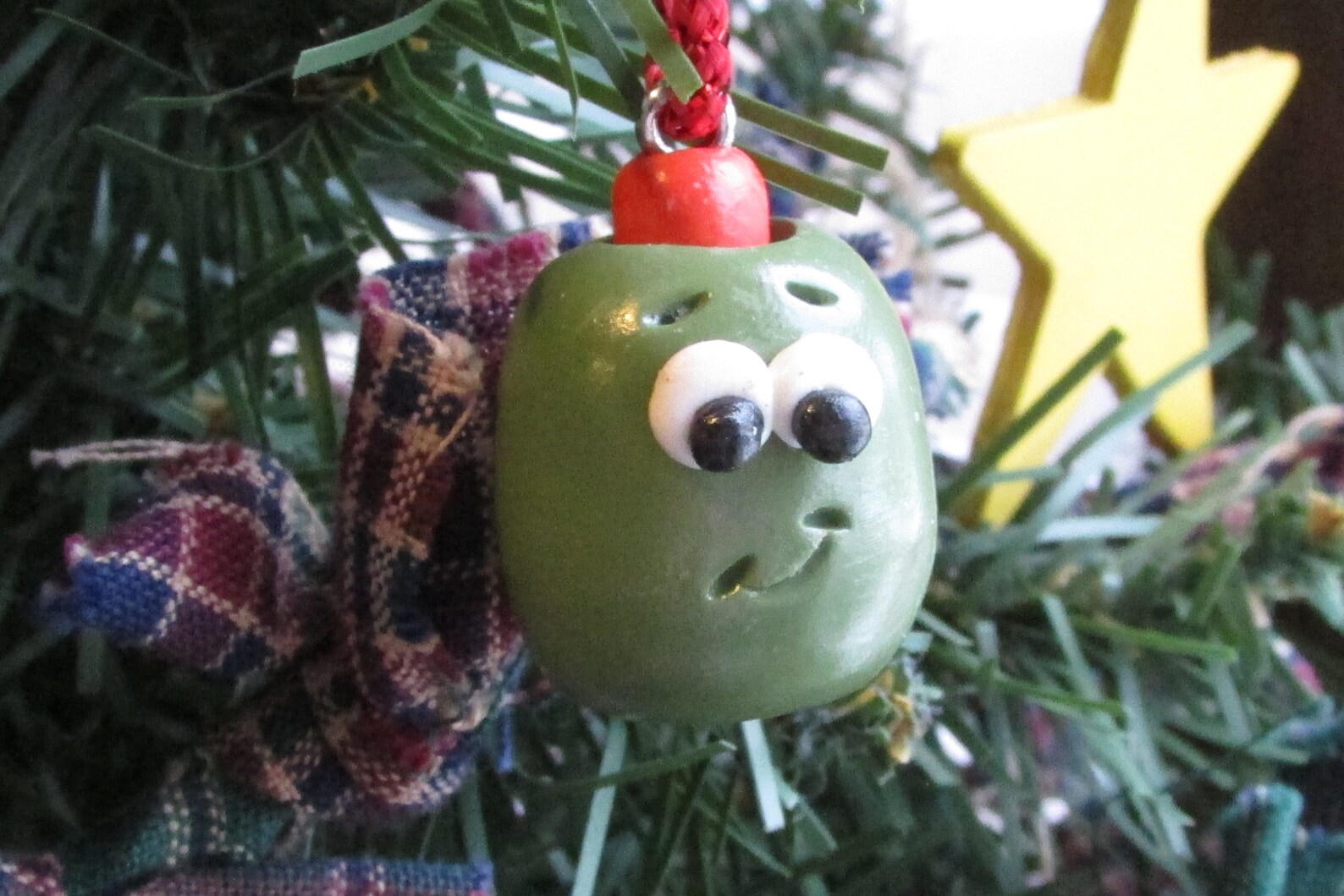 Olive Christmas Ornament Green Olive Ornament Olive You Charm Funny ...