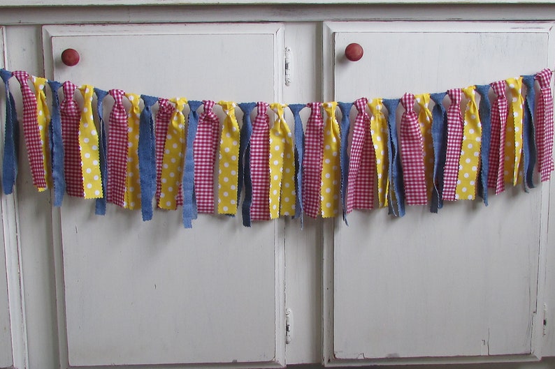 Picnic Party Garland Picnic Rag Tie Banner Red & White Gingham - Etsy