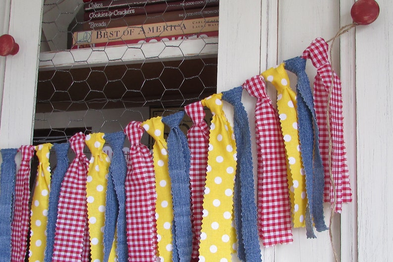Picnic Party Garland Picnic Rag Tie Banner Red & White Gingham - Etsy