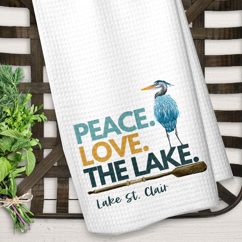 Lake House Gift - 60+ Gift Ideas for 2025