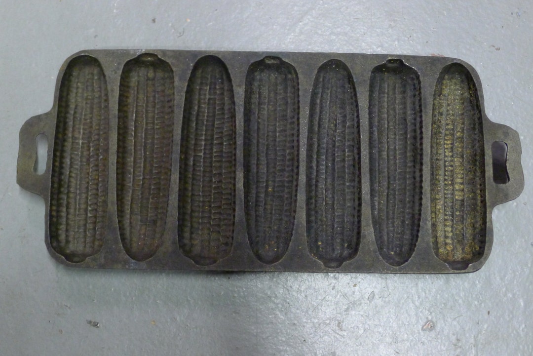 Cast Iron Cornbread Baking Pan: Birmingham Stove & Range - Etsy