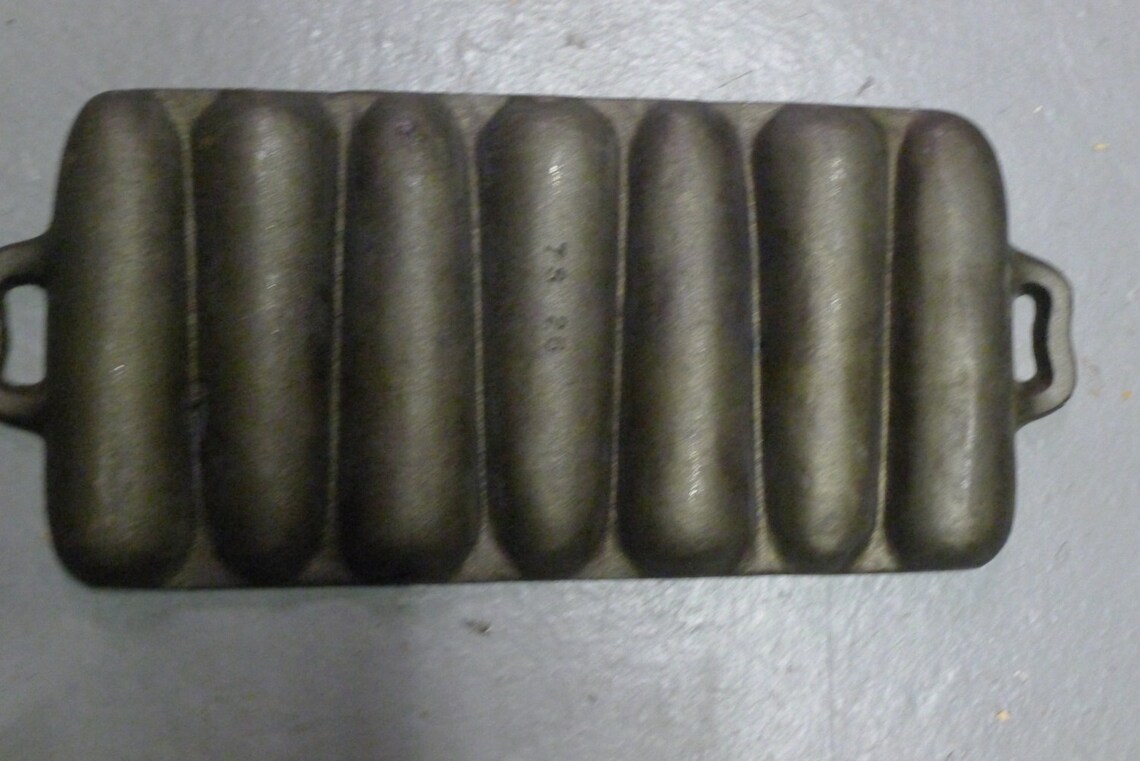 Cast Iron Cornbread Baking Pan: Birmingham Stove & Range - Etsy