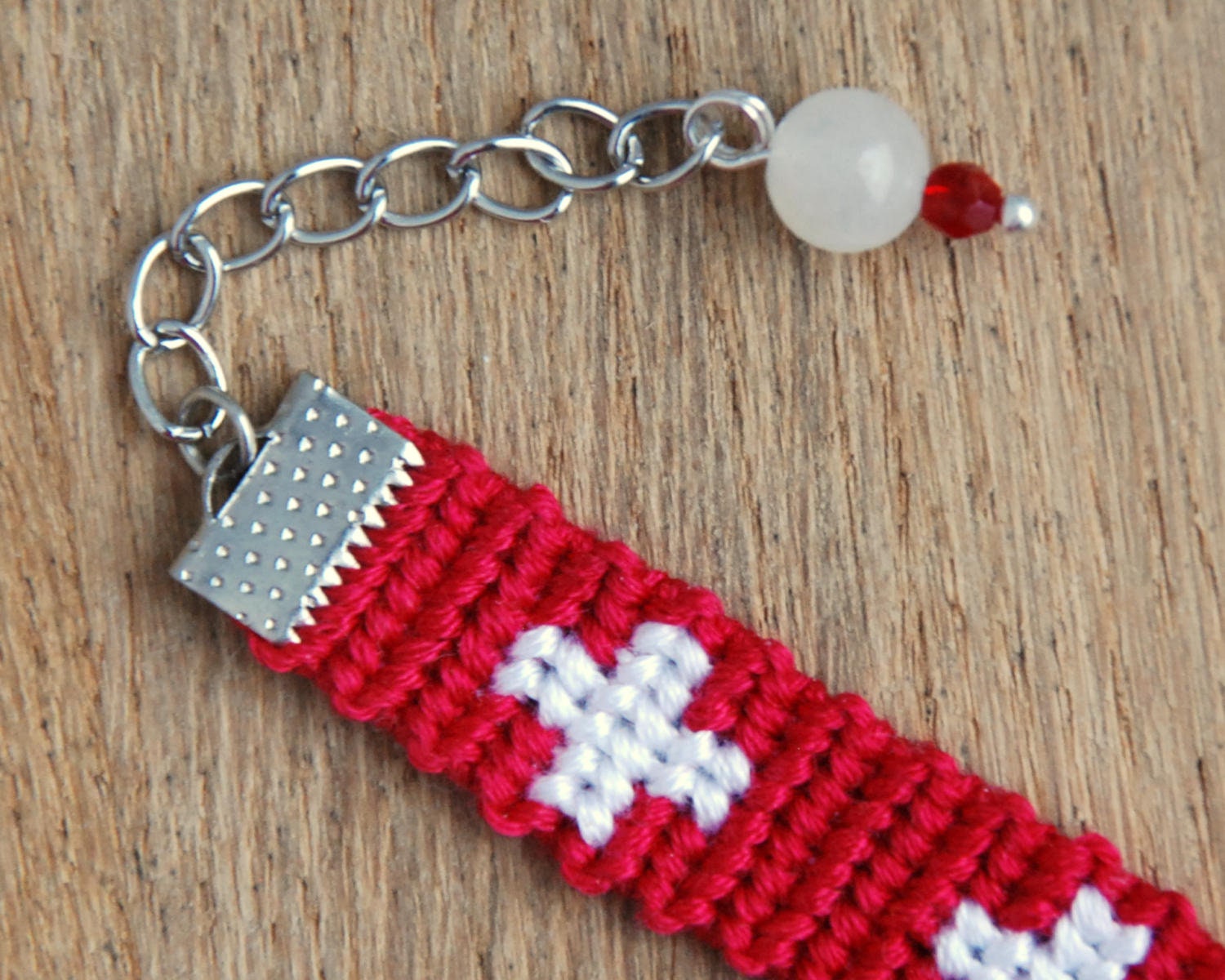 Swiss Flag Bracelet, Friendship Bracelet With Flag of Switzerland and ...