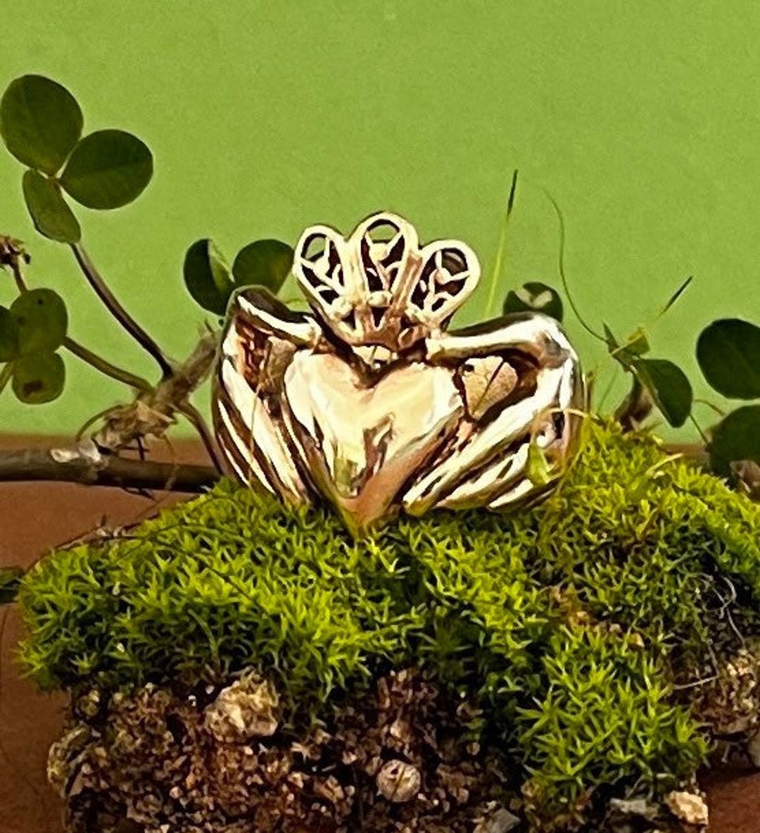 9ct Gold Claddagh Ring. Handmade in Ireland. Original SWALK Design ...