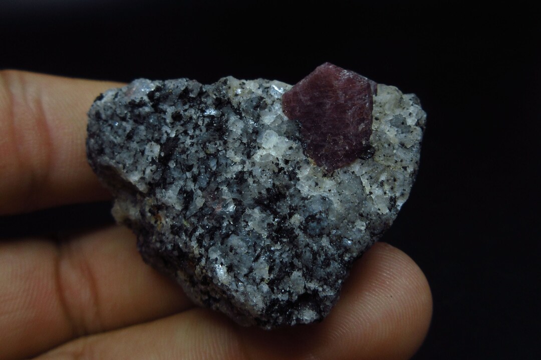 Corundum Var. Ruby on Matrix (nonprecious Natural Mineral) #2545 - Etsy