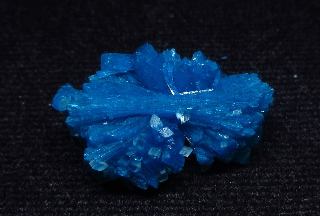 Very Rare Combination of Dark Blue Cavansite With Calcite (non-precious ...