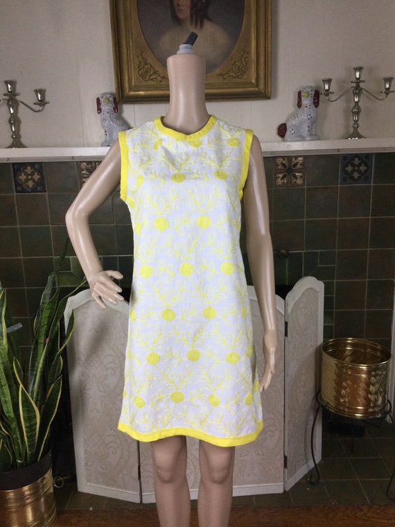 Vintage 1960s mini shift - Gem