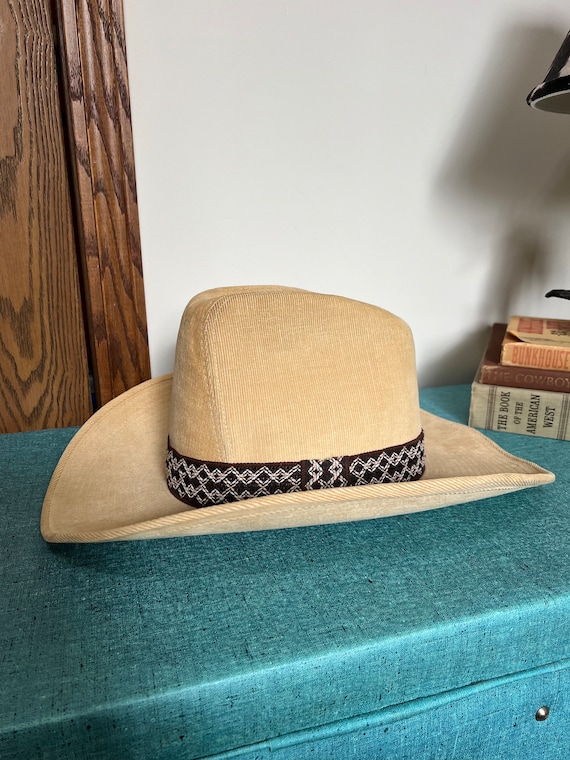 1970’s cowboy hat, size 7-1/2 to 7-5/8 /rodeo/western… - Gem