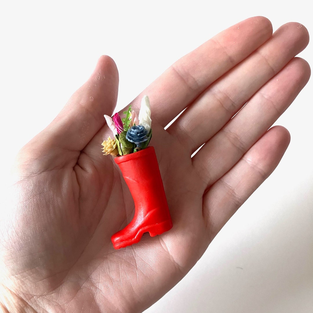 Mini Rain Boot Flowers/ Tiny Bouquet/ Tiny Rain Bootquet/ Tiny Rain ...