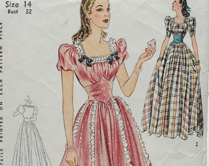 Vintage 40s Evening Dress, Square Neckline, Puff Sleeve, Pointed Waist ...