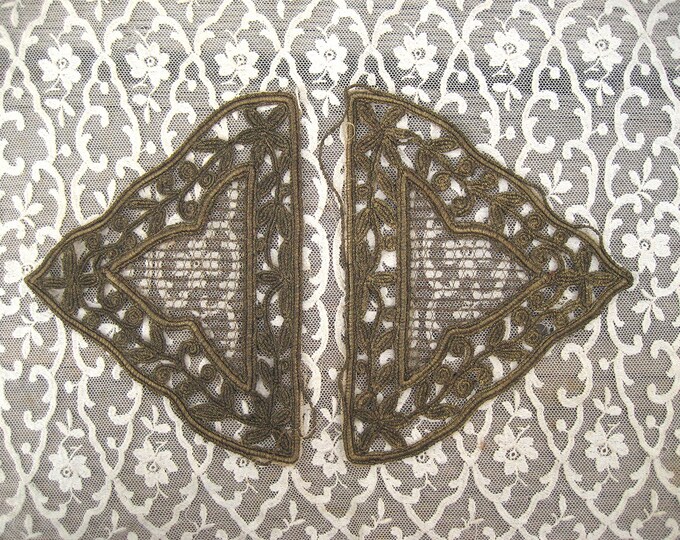 Vintage Antique Large Victorian Deco Bronze Metallic Lace Triangle ...