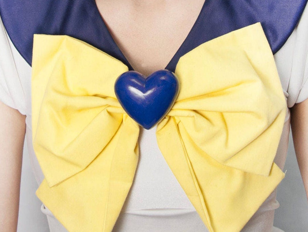 Super URANUS Heart Brooch - Etsy