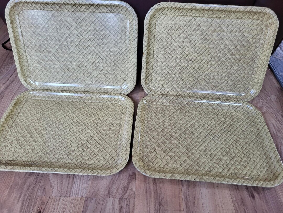 Set of 4 Vintage Metal Tan Weaved Lap TV Trays - Etsy