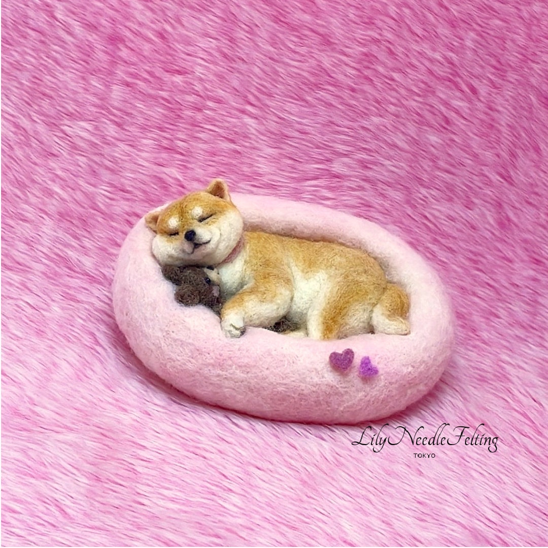 Needle Felted Shiba Dog Sleeping on the Pillow: Needle Felt Dog ...