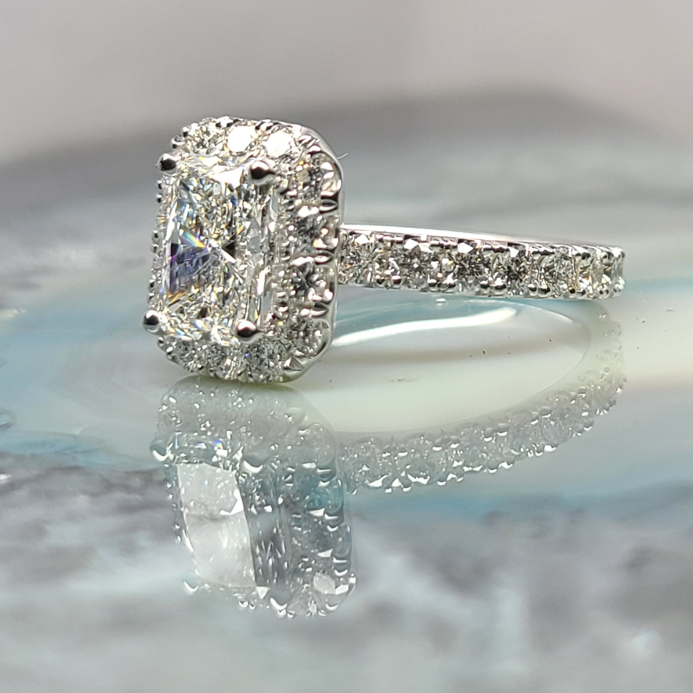 Lab Grown Radiant Cut Diamond Engagement Ring. - Etsy