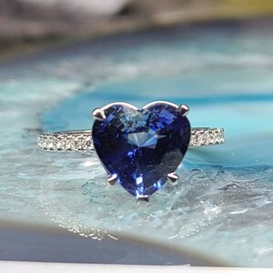 Heart Shape Blue Sapphire Ring - Etsy