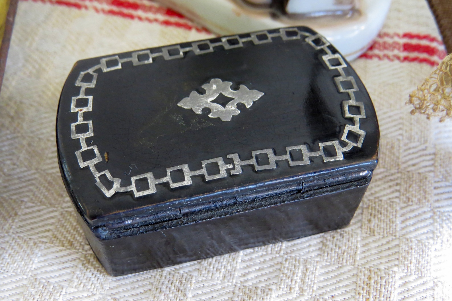 French Vintage Lacquerware Box Small Size With Silver Inlay - Etsy