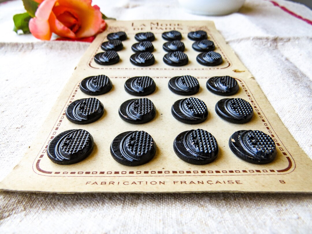 Vintage French Button Card With 24 Black Buttons on Original Card, La ...