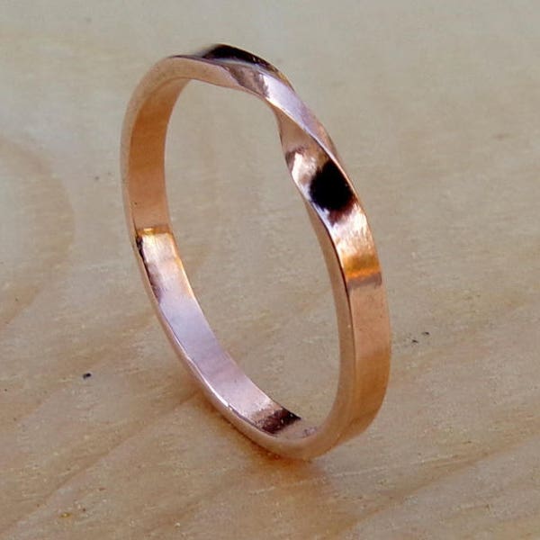 Mobius Strip Wedding Ring - Etsy
