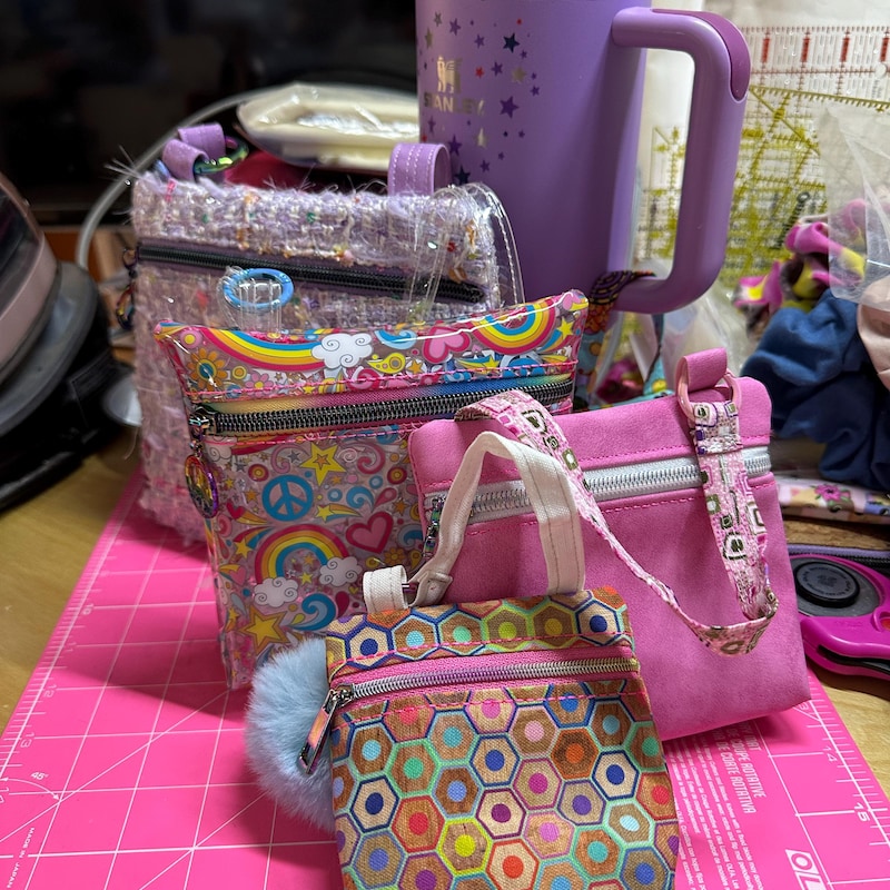 Charm Holder Design - Etsy