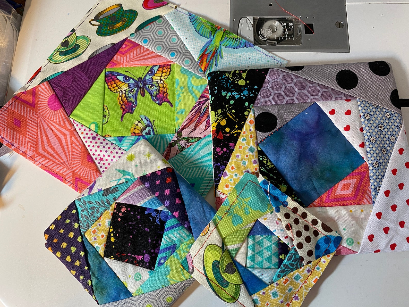 Vertigo Paper Piece Quilt Block ITH BUNDLE - in the Hoop Quilt Block in ...