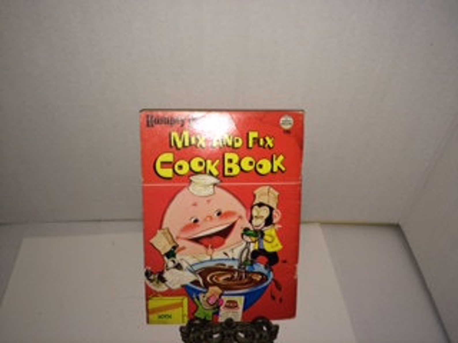 Humpty Dumpty's Mix and Fix Cook Book, Parents' Magazine Enterprises ...
