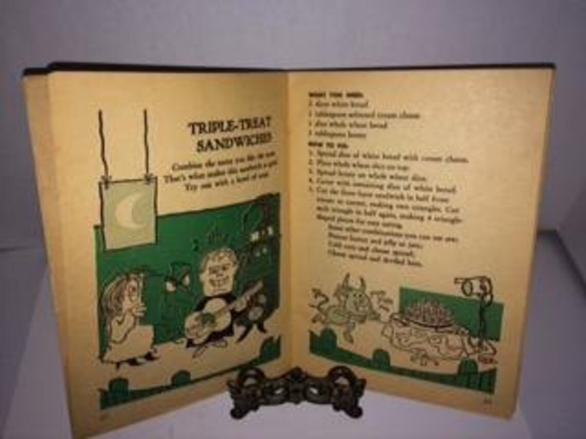 Humpty Dumpty's Mix and Fix Cook Book, Parents' Magazine Enterprises ...