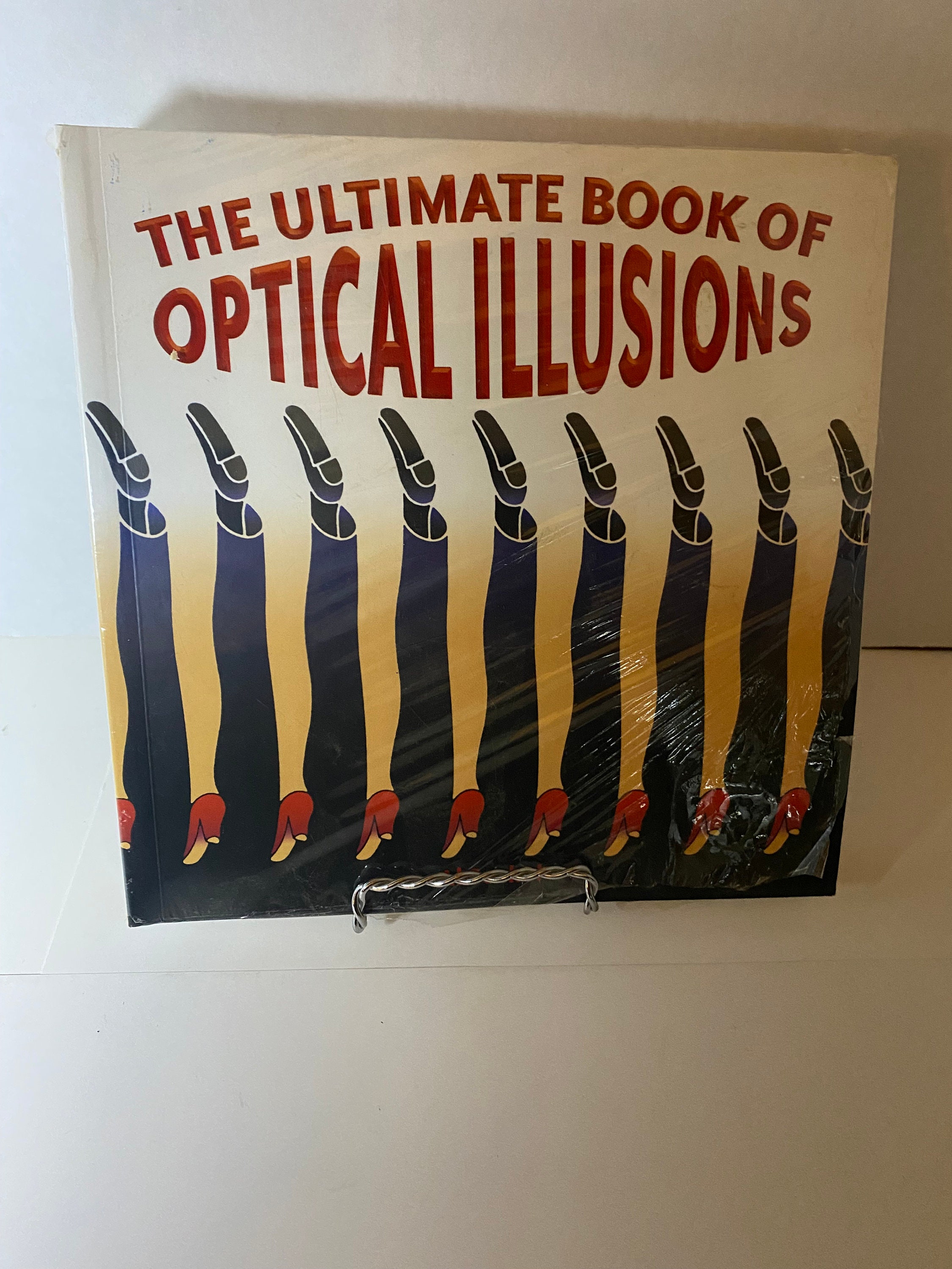 The Ultimate Book of Optical Illusions (paperback) - Etsy