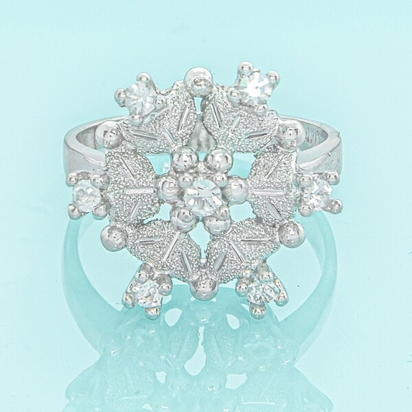 Snowflake Ring - Etsy