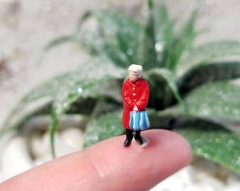 Miniature people | Etsy