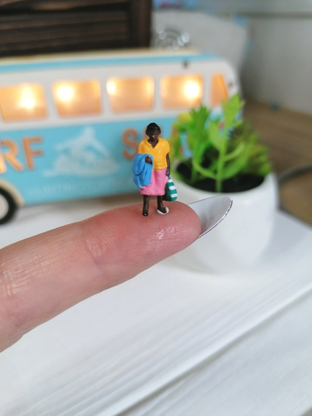 NEW 1 Shopper Black Lady People Figure Hand Painted for Craft Diorama ...