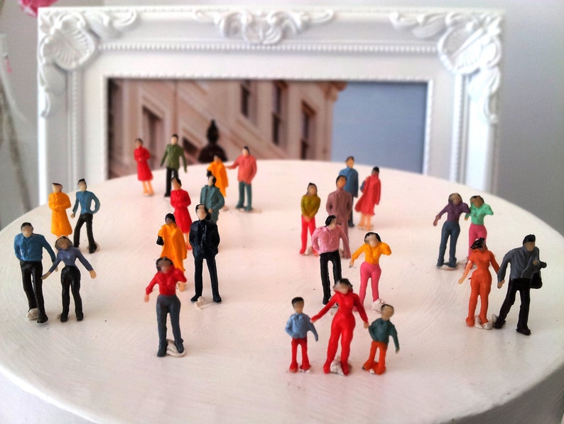 10 Very Small Pieces Lots Diorama Little People Figurines | Etsy UK