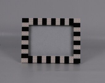 Checkered frames | Etsy