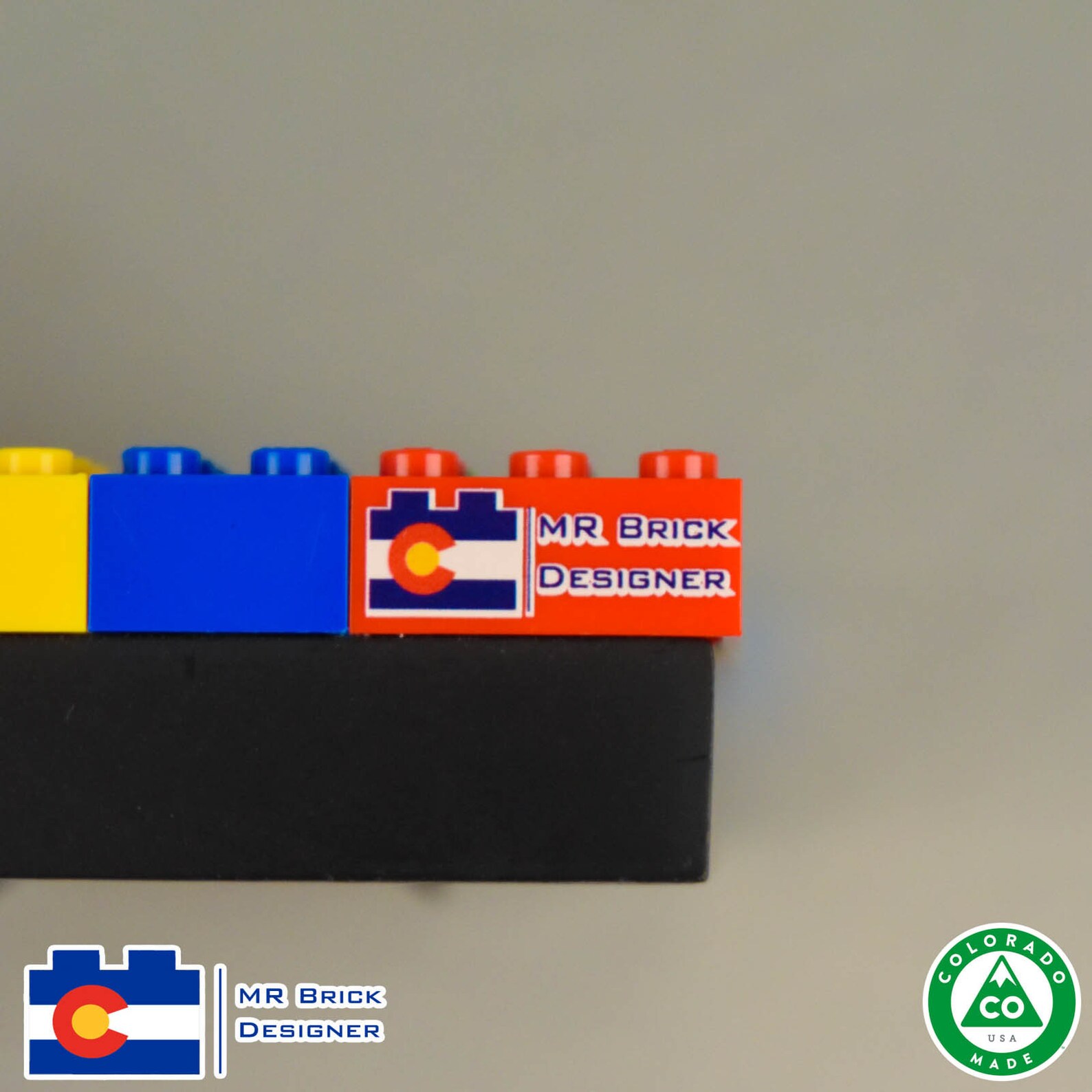 4x6 Picture Frame Made With Red, Green, Yellow, and Blue LEGO® Bricks ...