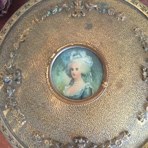 Antique Apollo 3-piece Vanity Set / Beveled Mirror / Lined Keepsake Box ...