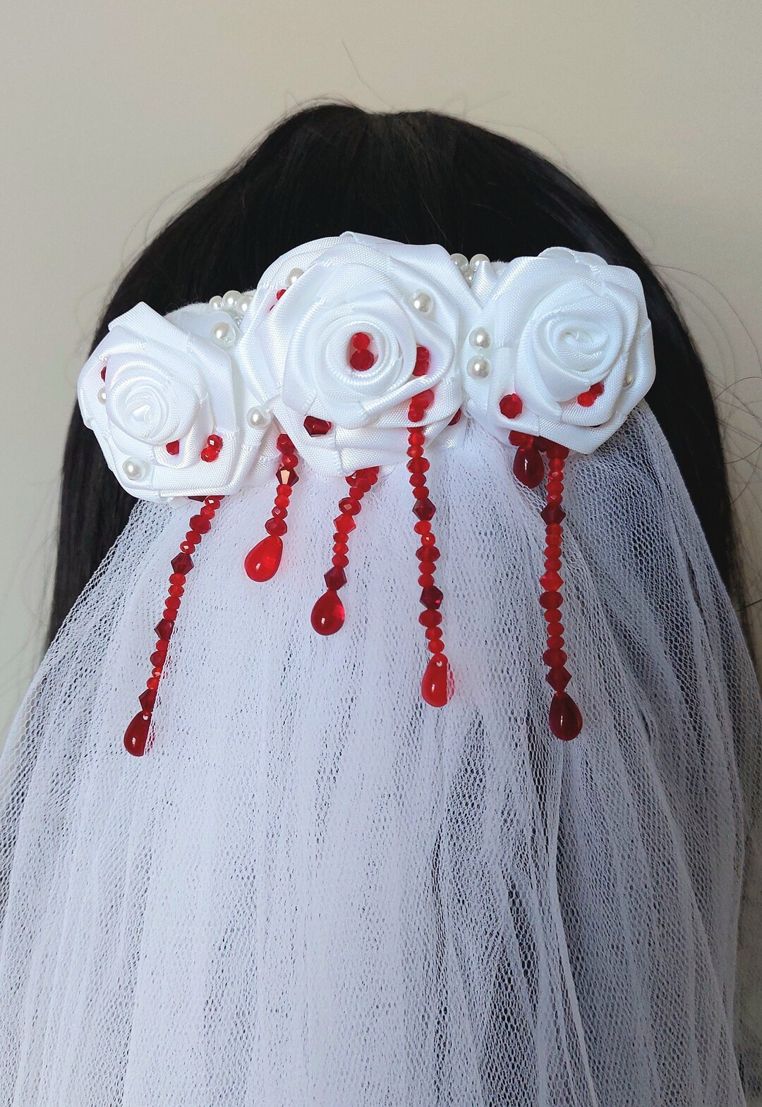Unique White and Red Bleeding Roses Gothic Wedding Veil With - Etsy
