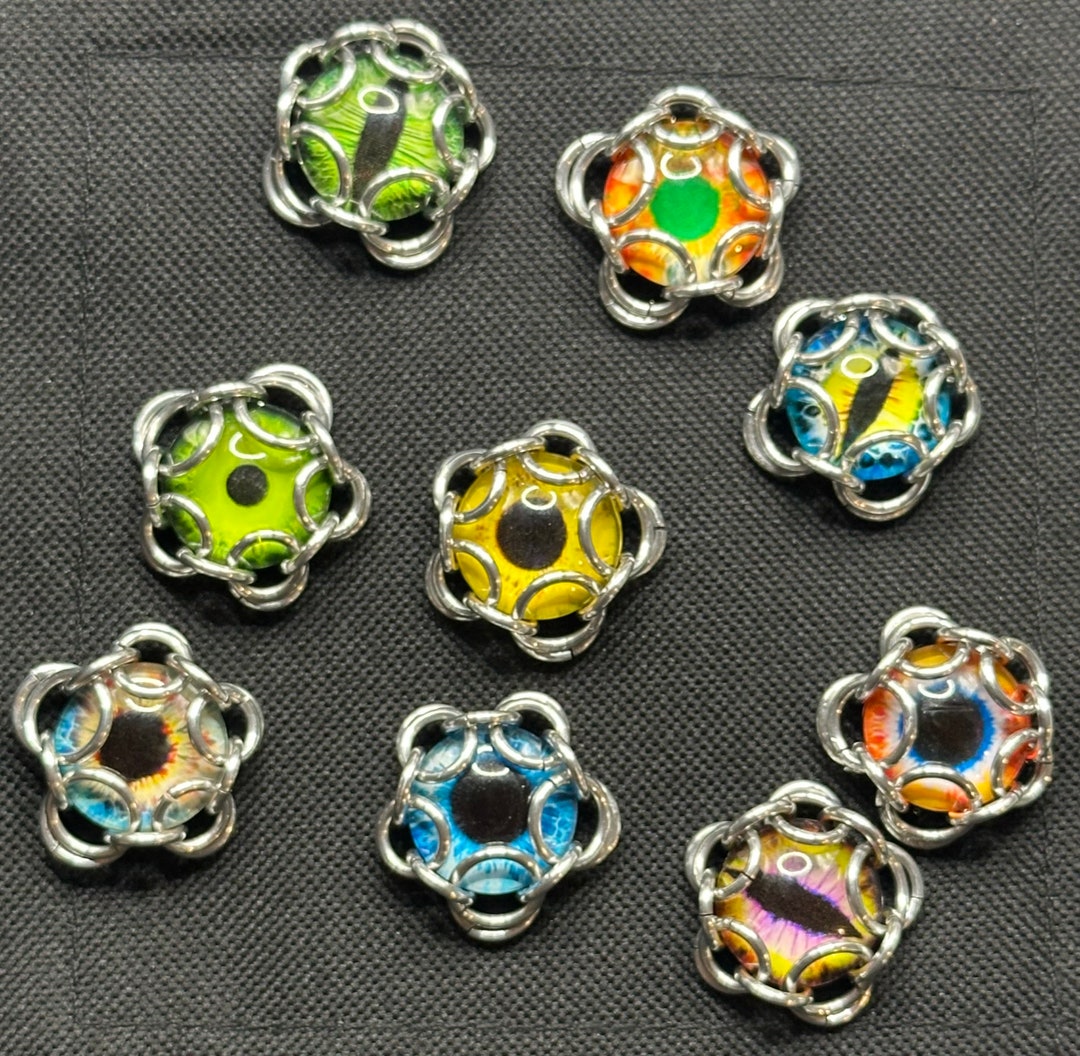 Eye See You Capture Chainmail Pendant - Etsy