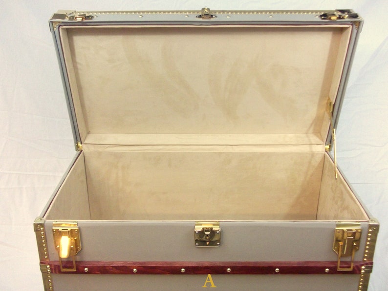 Gray Trunk French Design - Etsy